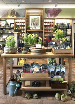 Garden Work – Visual Merchandising and Store Design
