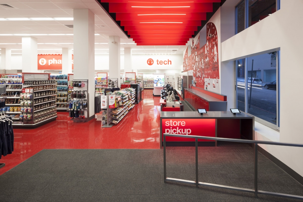 Portfolio: TargetExpress – Visual Merchandising and Store Design