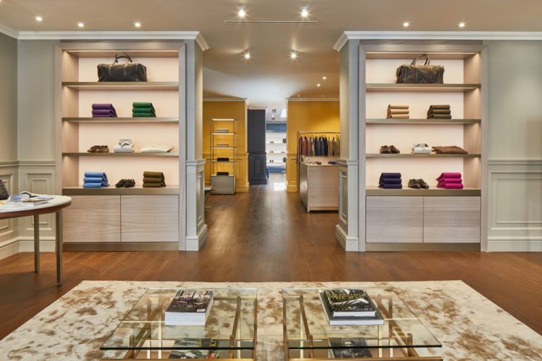 Cifonelli Residence Debuts in Mayfair – Visual Merchandising and Store ...