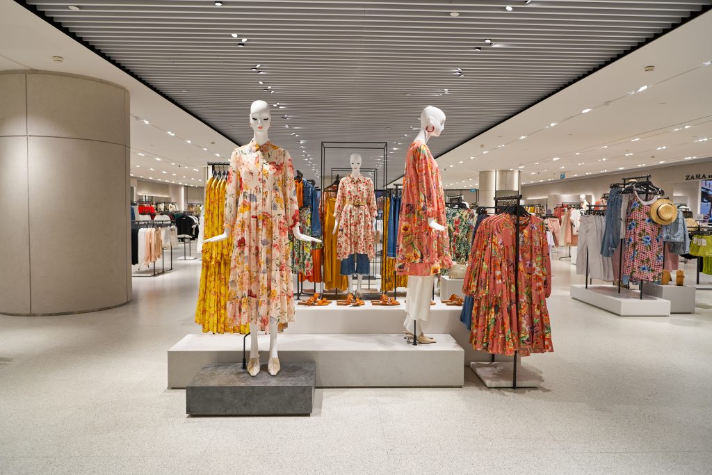 Founder’s Daughter Takes Reins at Inditex – Visual Merchandising and ...