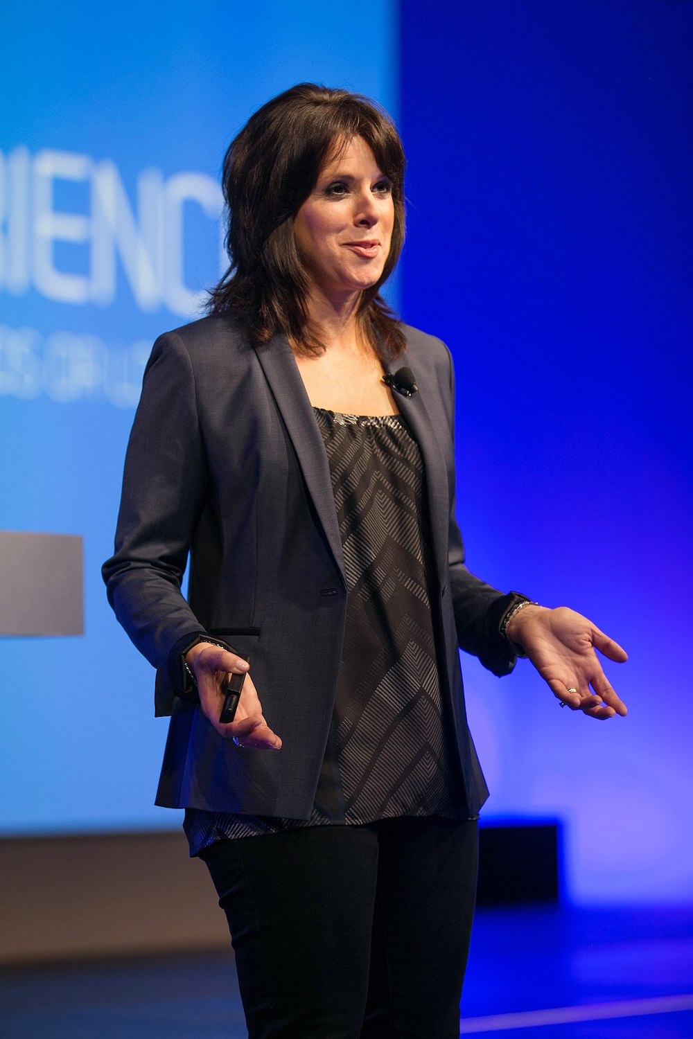 Red Lobster CEO Resigns After Just 8 Months – Visual Merchandising and ...