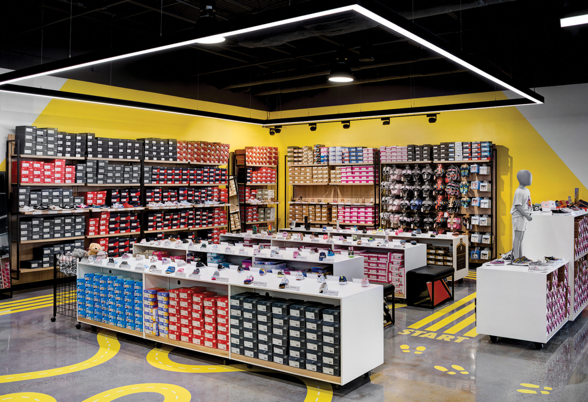 Footwear Stores Are Embracing New Trends to Capture Customers – Visual ...