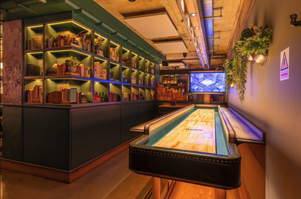 High-Tech Shuffleboard Bar to Carom into NY – Visual Merchandising and ...