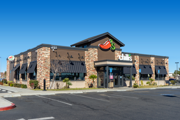 Chili’s Opens “Scranton Branch” – Visual Merchandising and Store Design